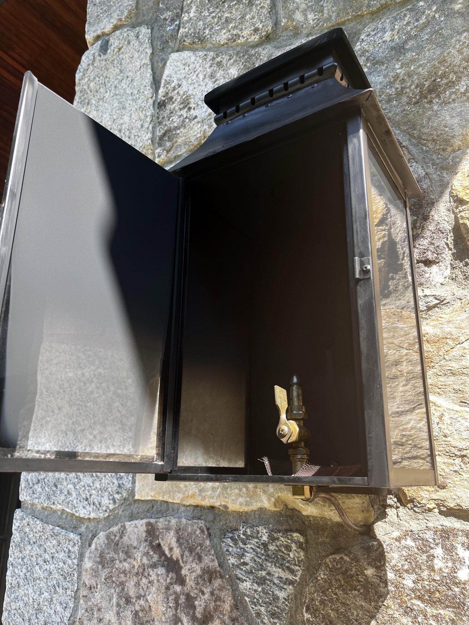 Copper Lantern Maintenance: How to Prevent Soot and Keep Your Lantern Gleaming
